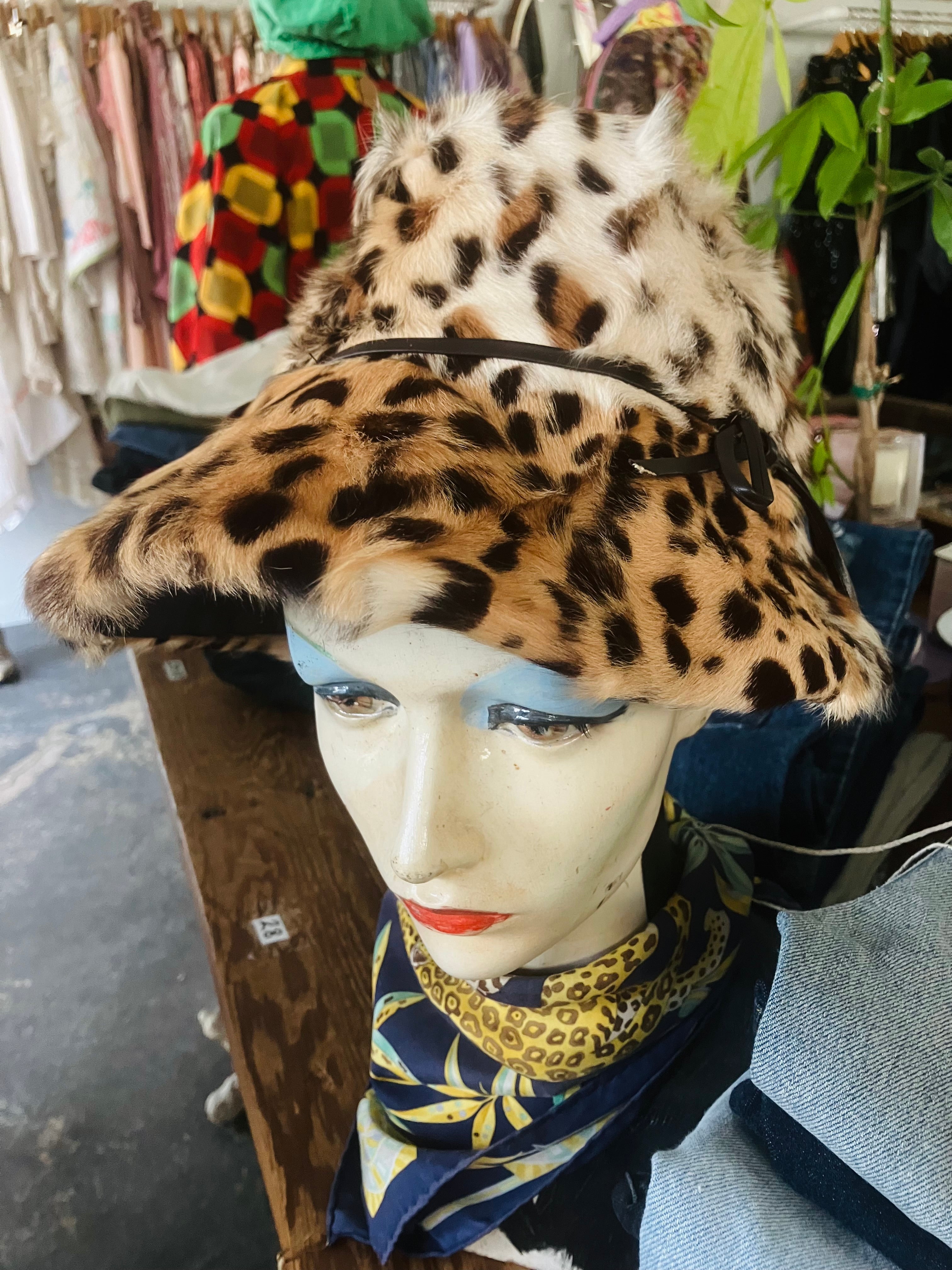 Vintage Vera Pelliccia Barney’s NY Cheetah Hat – The Curatorial Dept.